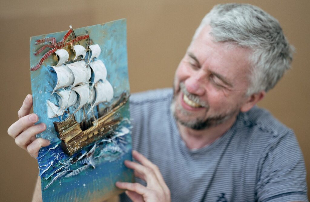 ART SHAPED: An interview with Darrell Wakelam - The Reading Realm